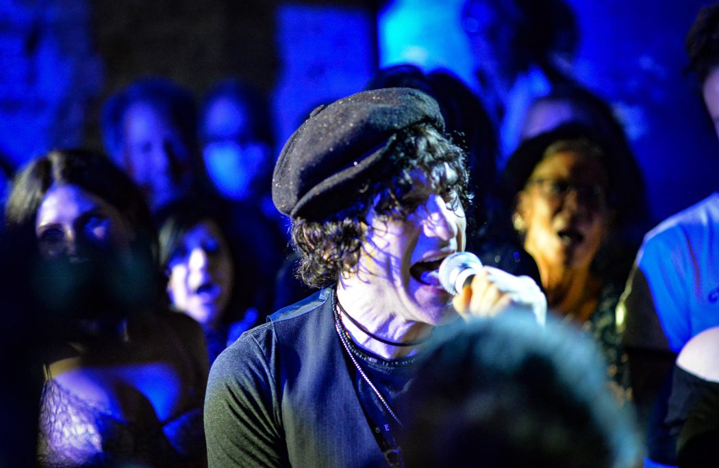 DS Show Review/Photo Gallery: Jesse Malin Performs “Glitter In The ...