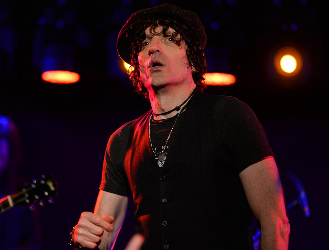 DS Show Review/Photo Gallery: Jesse Malin Performs “Glitter In The ...