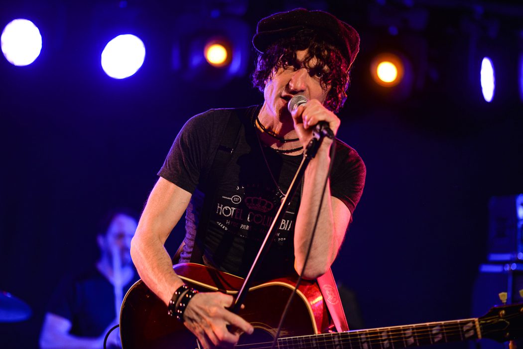 DS Show Review/Photo Gallery: Jesse Malin Performs “Glitter In The ...