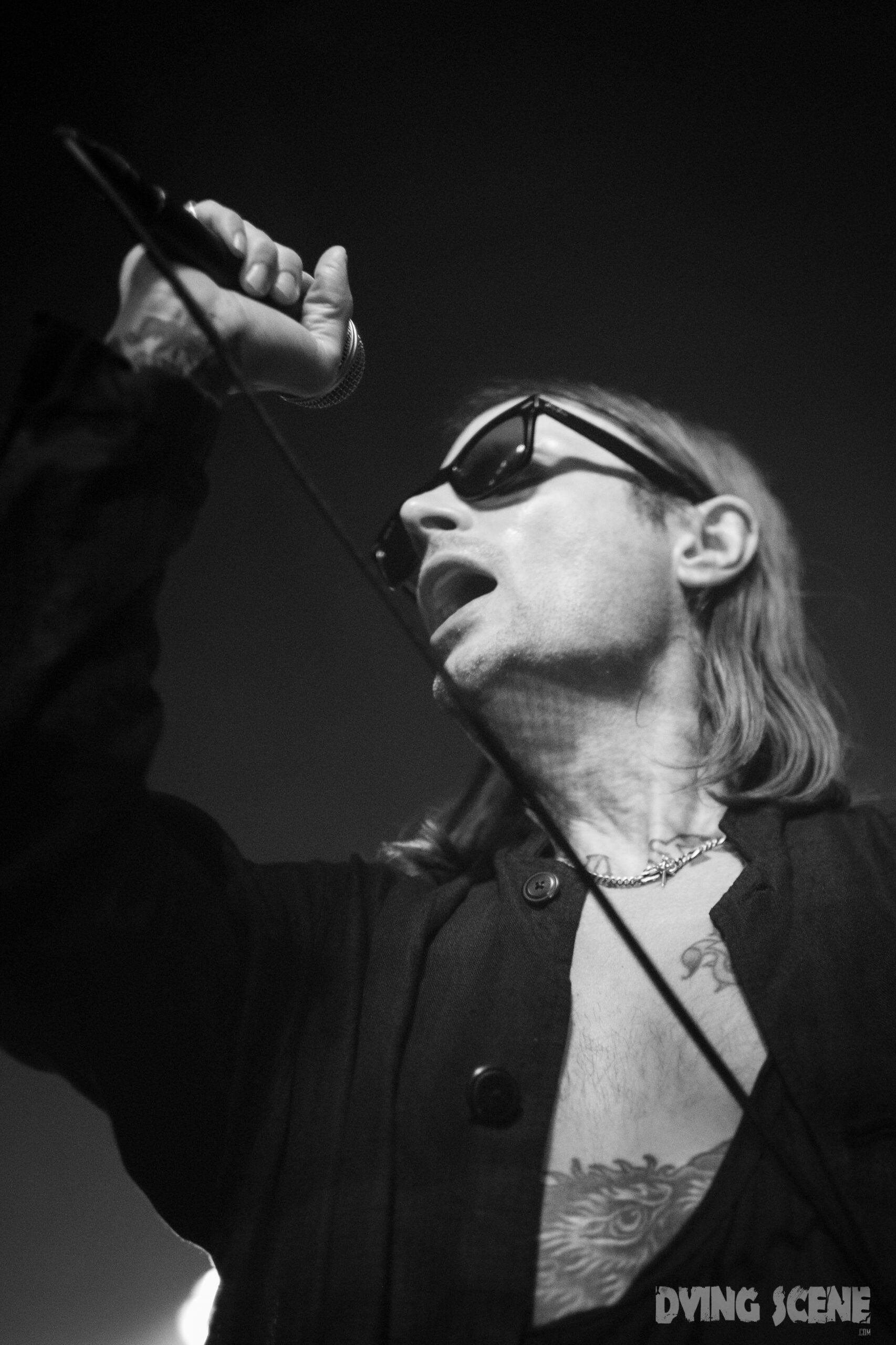 Dying Scene Photo Gallery: Cold Cave and SRSQ at Bottom Lounge, Chicago ...
