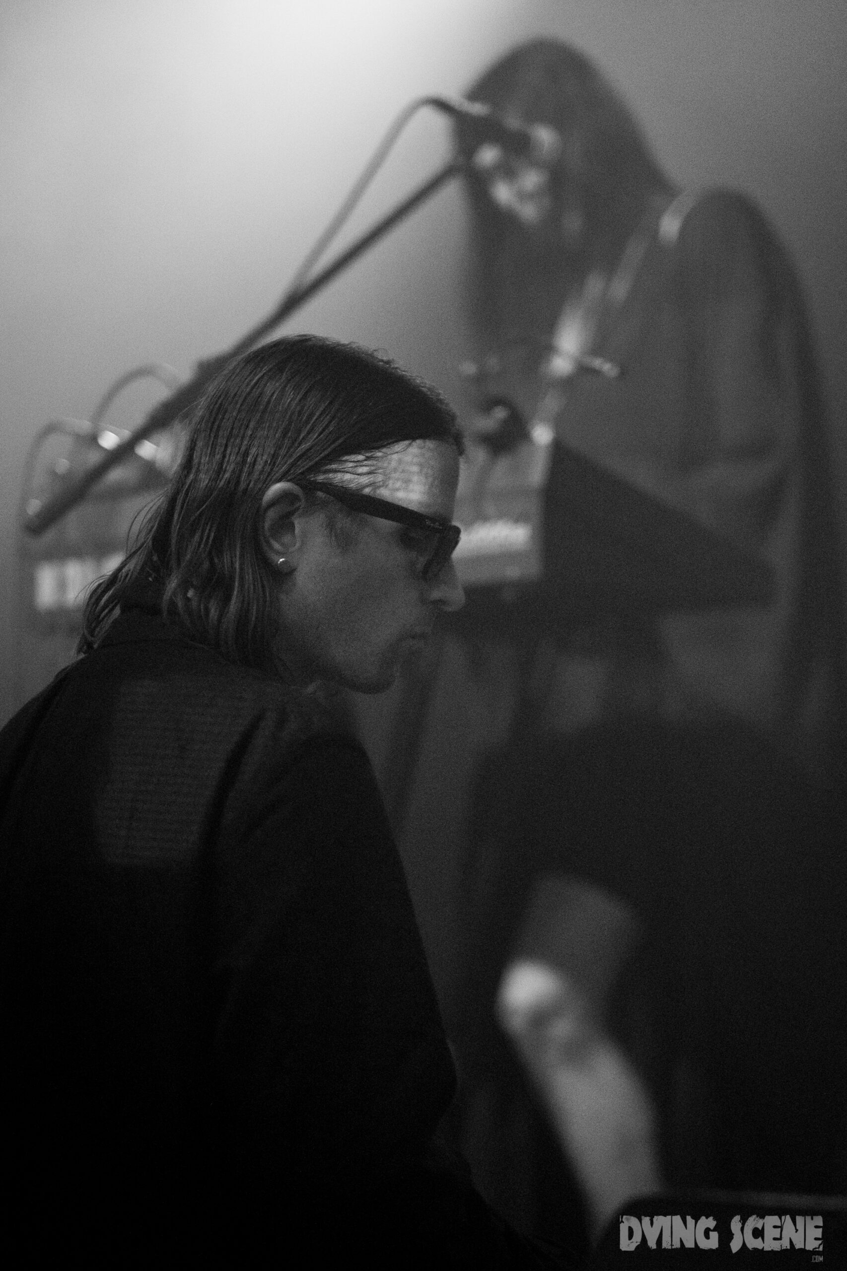 Dying Scene Photo Gallery: Cold Cave and SRSQ at Bottom Lounge, Chicago ...